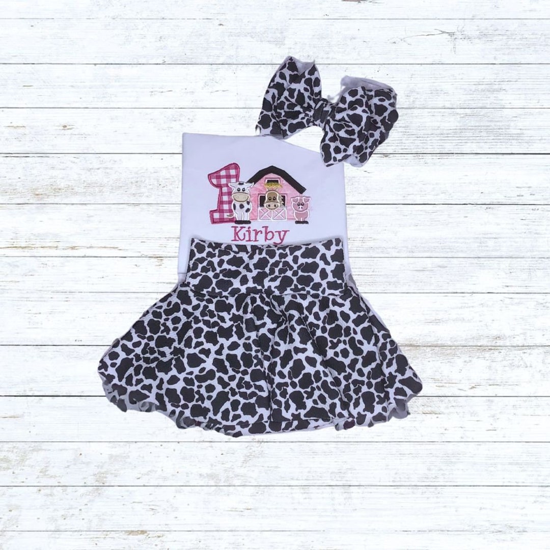 Personalized Farm Girl 1st Birthday Outfit: Rustic Barn Theme Cake ...