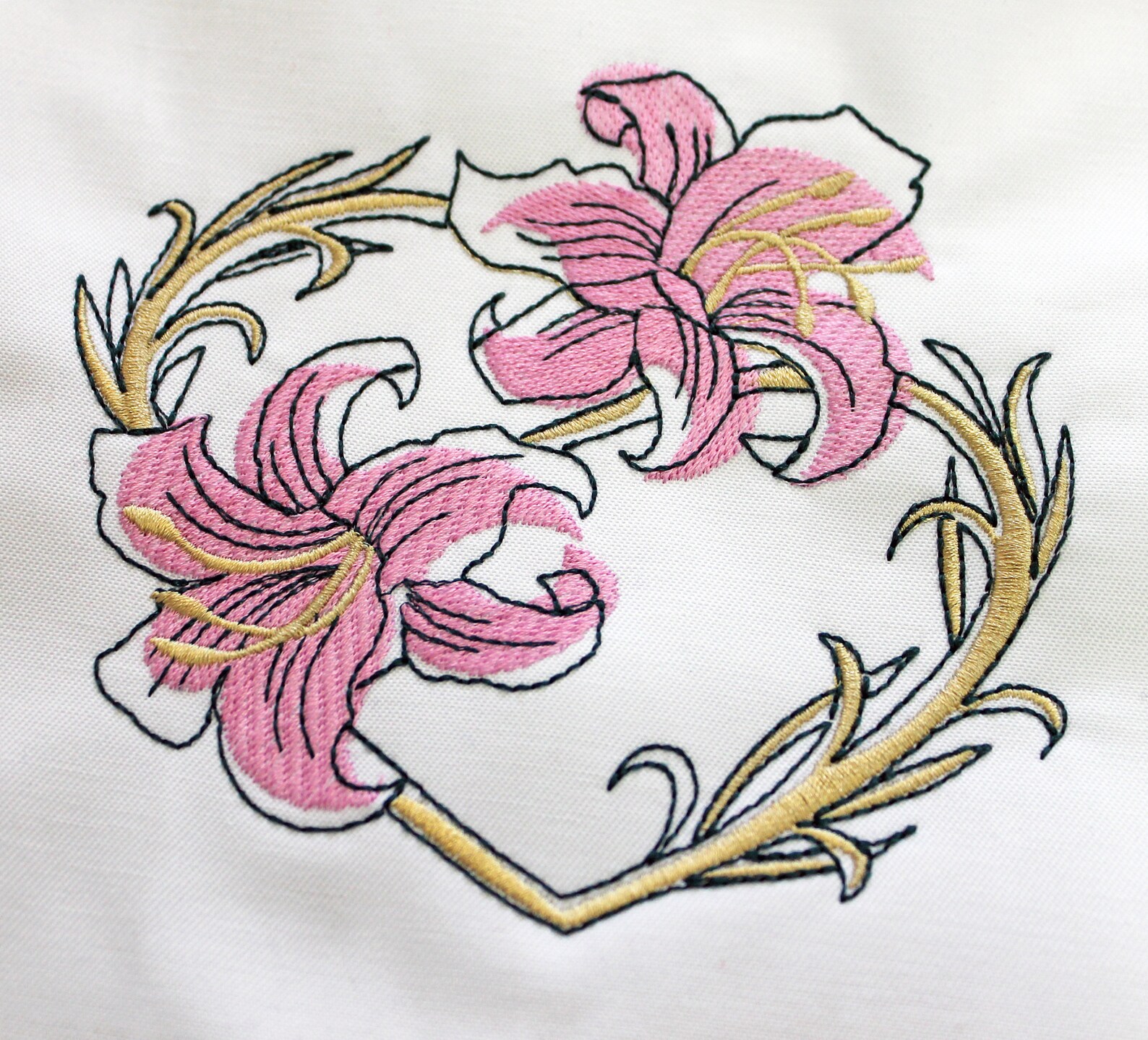 Lilies Flowers Machine Embroidery Design 2 Sizes 5x5 6x10 | Etsy