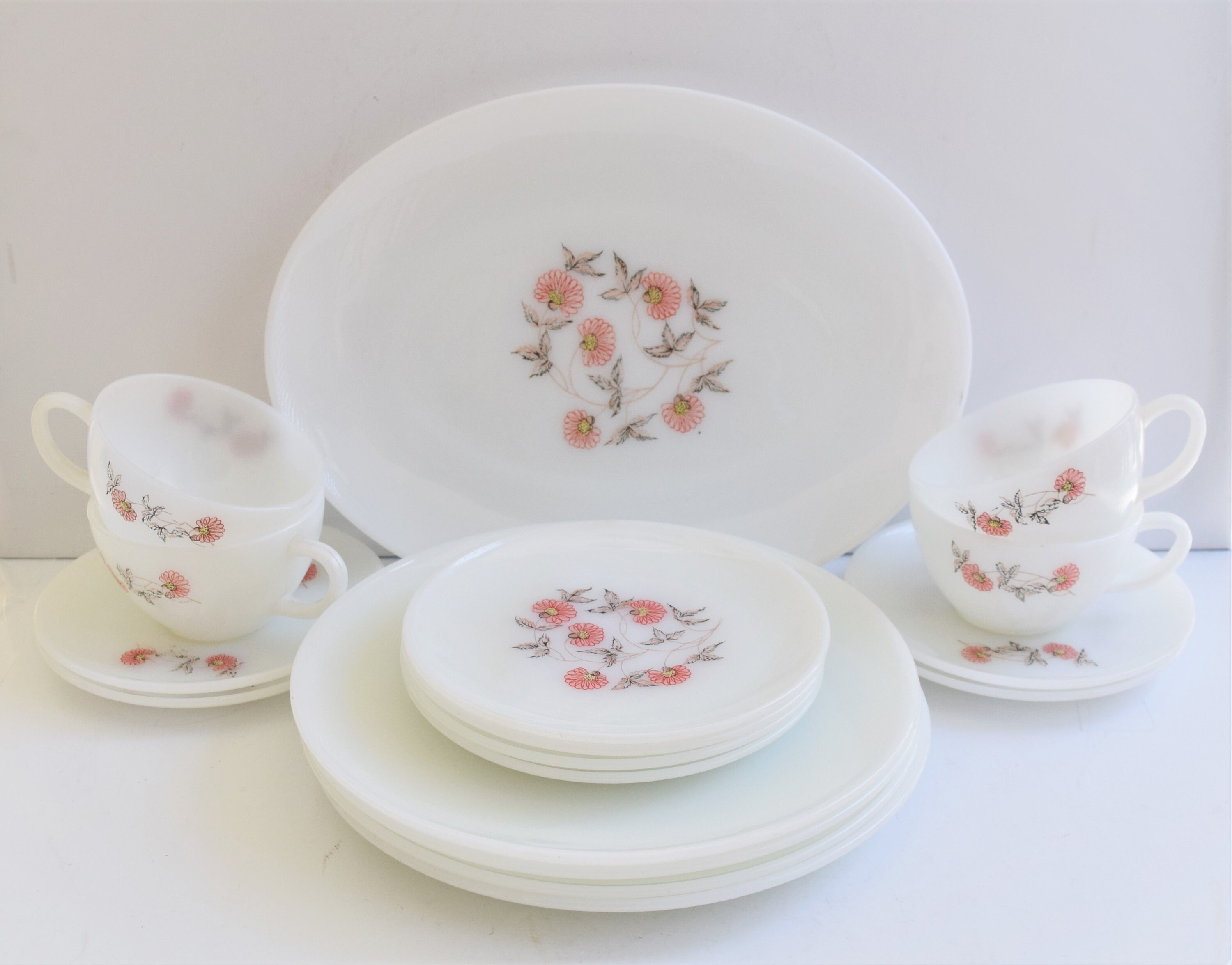 Fire King Fleurette Pink Milk Glass Dinnerware Set of 17 Pieces - Etsy