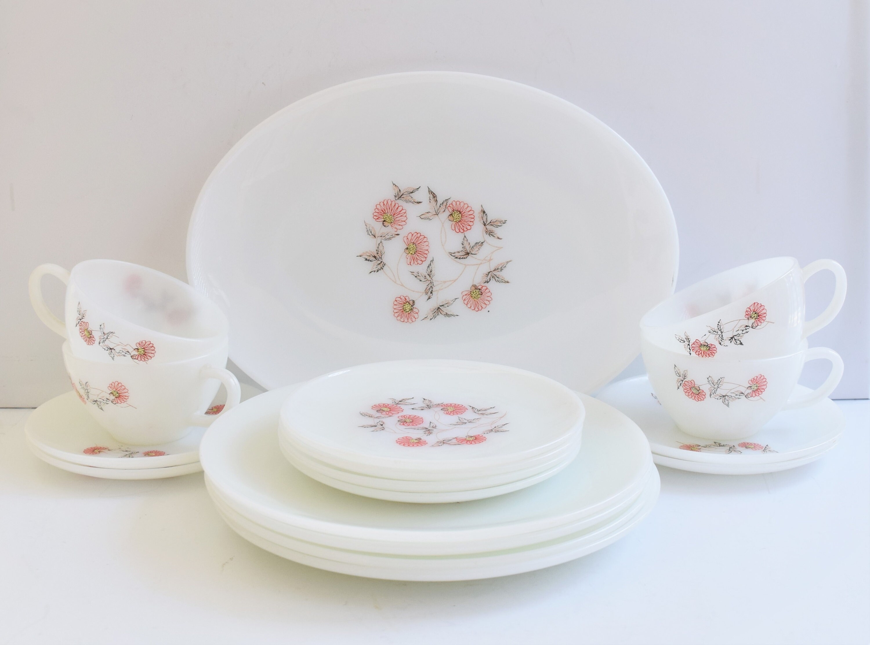 Fire King Fleurette Pink Milk Glass Dinnerware Set of 17 Pieces - Etsy