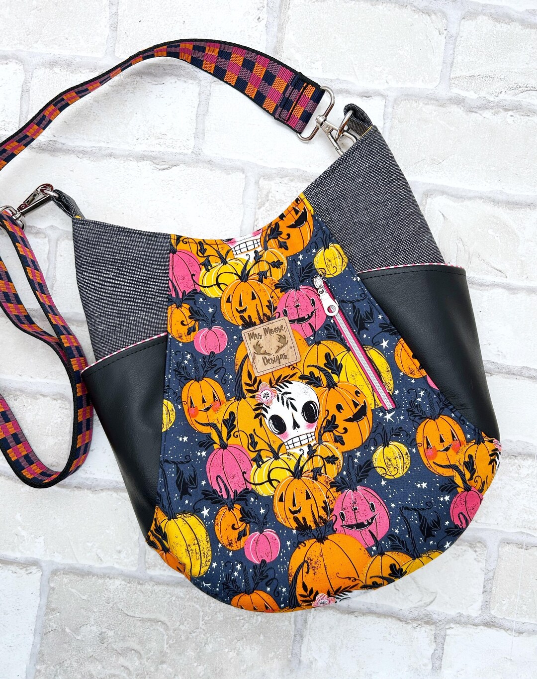 Cute Halloween Crossbody, Pretty Creepy Purse, Sugar Skull Love, Pink ...