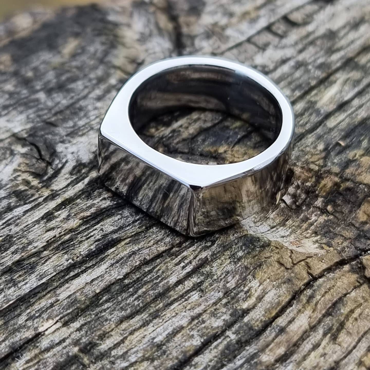 Custom Made Signet Ring - Etsy UK