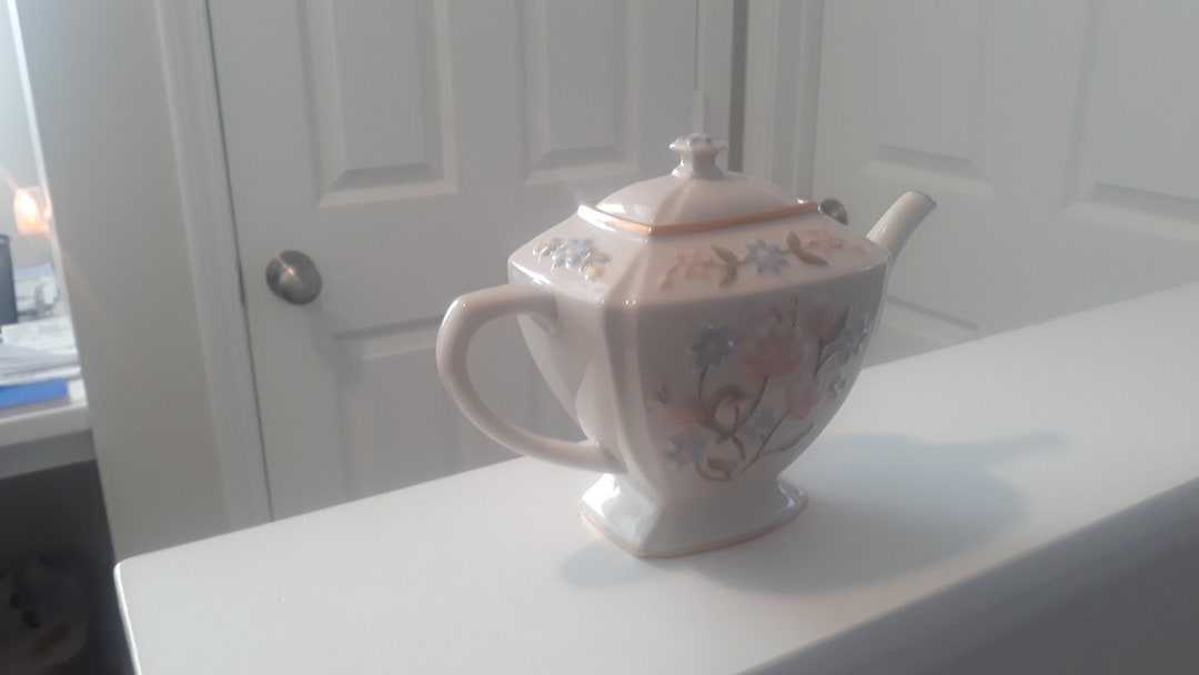 Lenox Wildflower Ceramic Teapot - Etsy