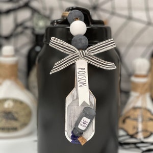 Halloween Potion, Halloween Decor, Poison Elixir Bottle, Halloween Bead ...
