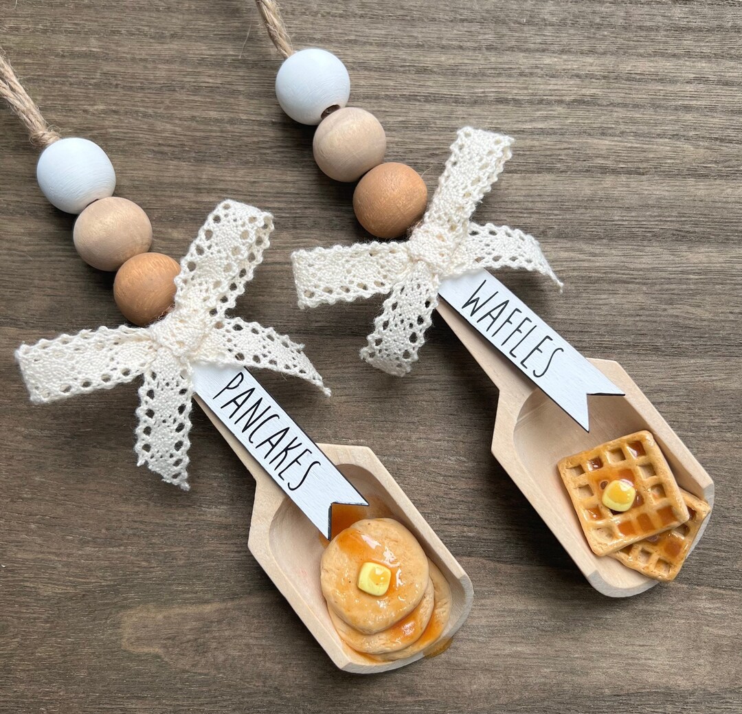 Mini Waffle or Pancake Bead Garland Scoop for Waffle or Pancake Mix ...