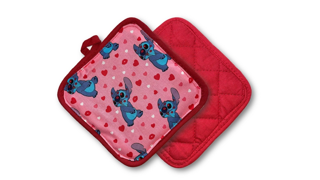 Disney-inspired Pot Holders Stitch Valentines Disney Kitchen Cookware ...
