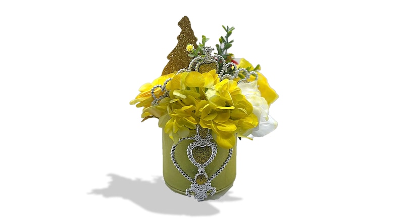 Disney Princess Floral Arrangement | Disney Decor | Glitter Cinderella ...