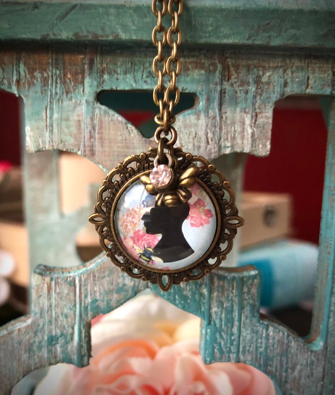 Bridgerton Inspired Necklace, Lady Whistledown Inspired Necklace ...