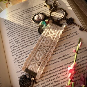 Regency Keychain, Fancy Keychain, Jane Austen Keychain, Jane Austen ...