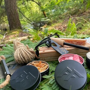 Traditional Fire Lighting Kit | Bushcraft Fire Kit Tin | Ferro Rod Fire ...