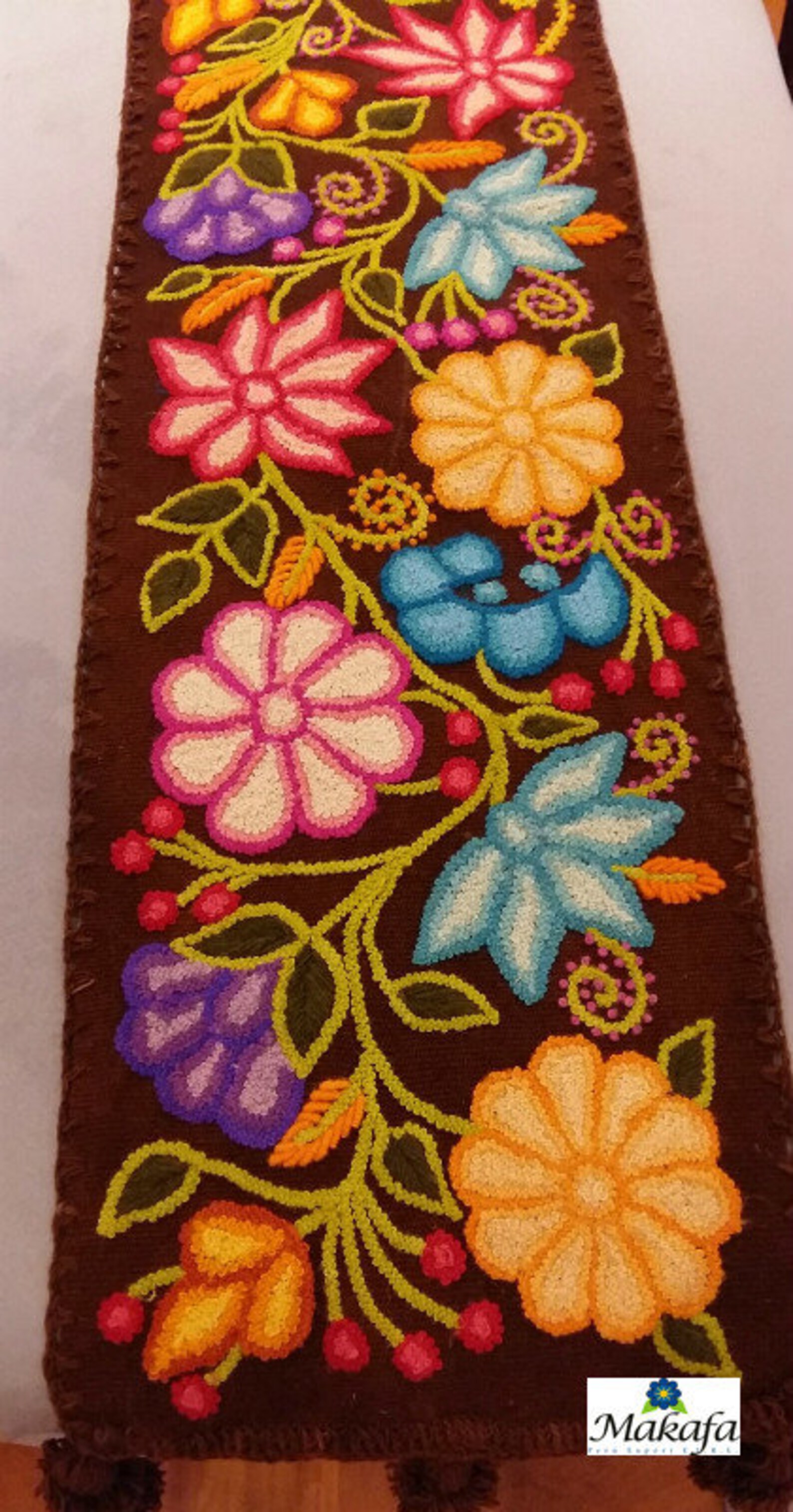 Embroidered Table Runner 100% Handmade - Etsy
