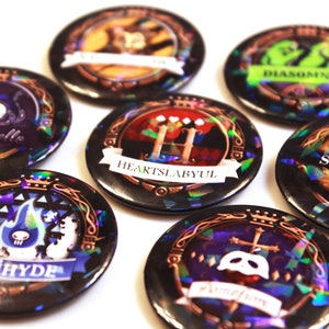 Holographic Twisted Wonderland Dorm Button | TWST - Etsy