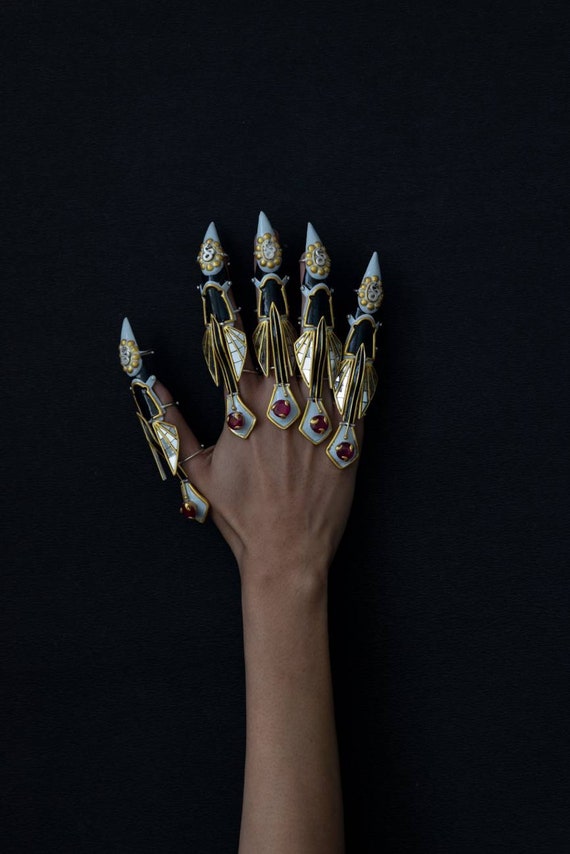 Majestic Full Finger Ring