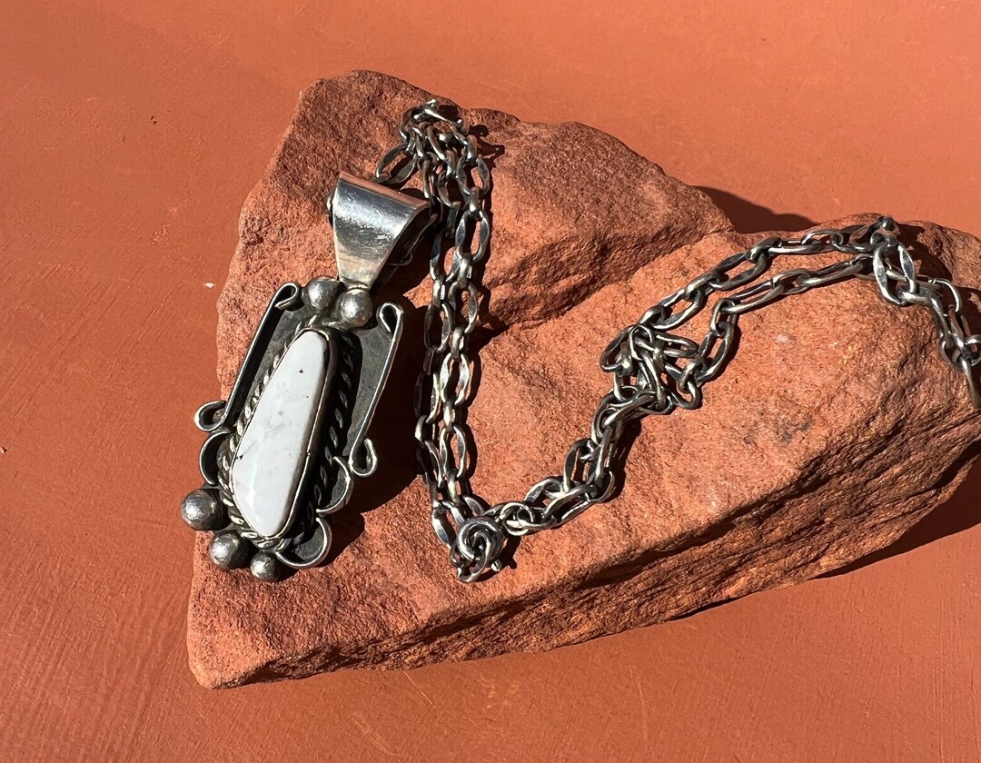 Willie Saiz Navajo White Buffalo Sterling Pendant Chain Necklace ...