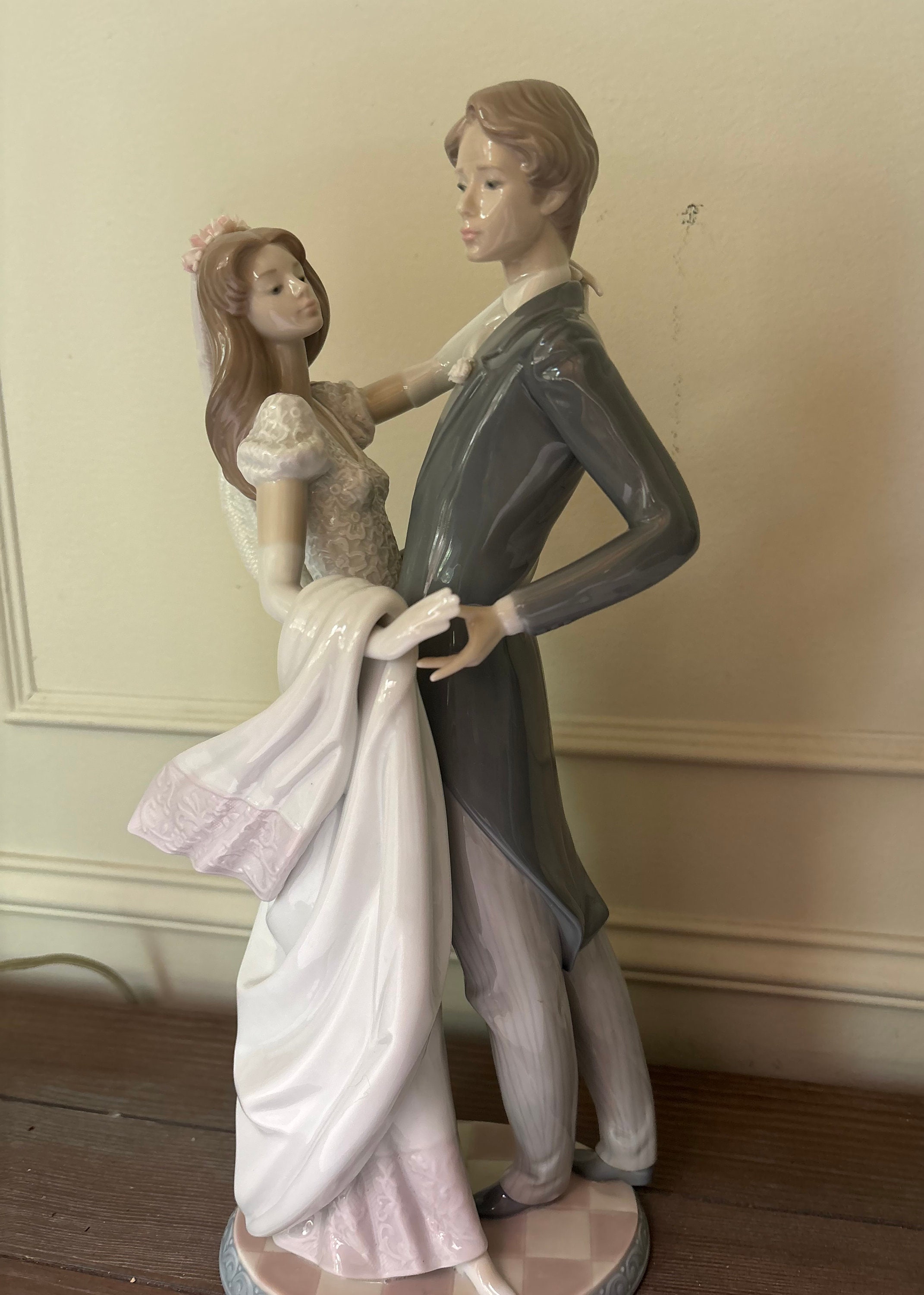 Lladro Bride and Groom Figurine - Etsy