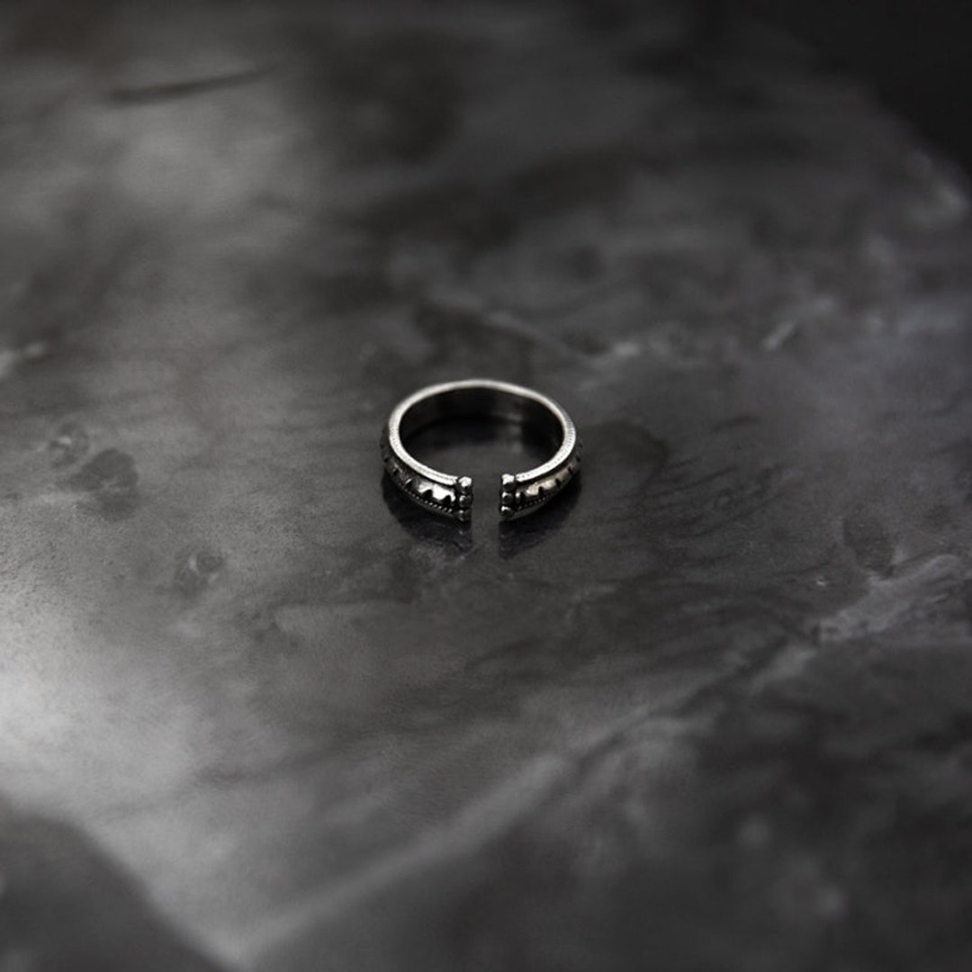 La Force Ring - Etsy