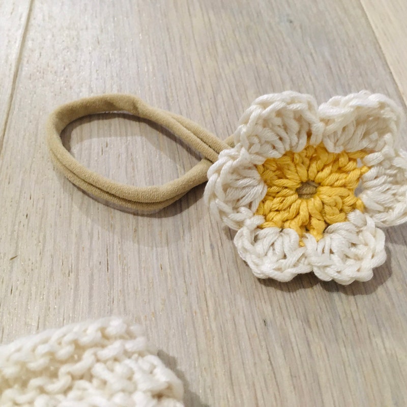 Daisy Accessories - Etsy
