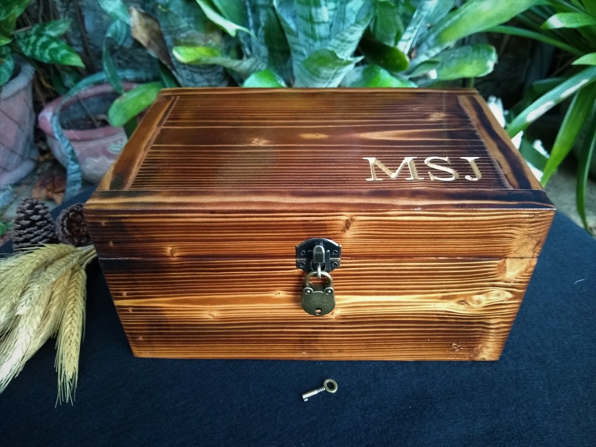 Personalized Wooden Box With Lock Mens Valet Box Gift for Mom - Etsy