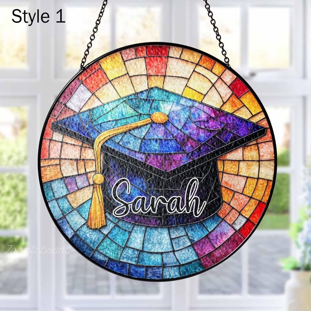 Personalized Graduation Cap Glass Suncatcher, Class of 2025 Graduation ...