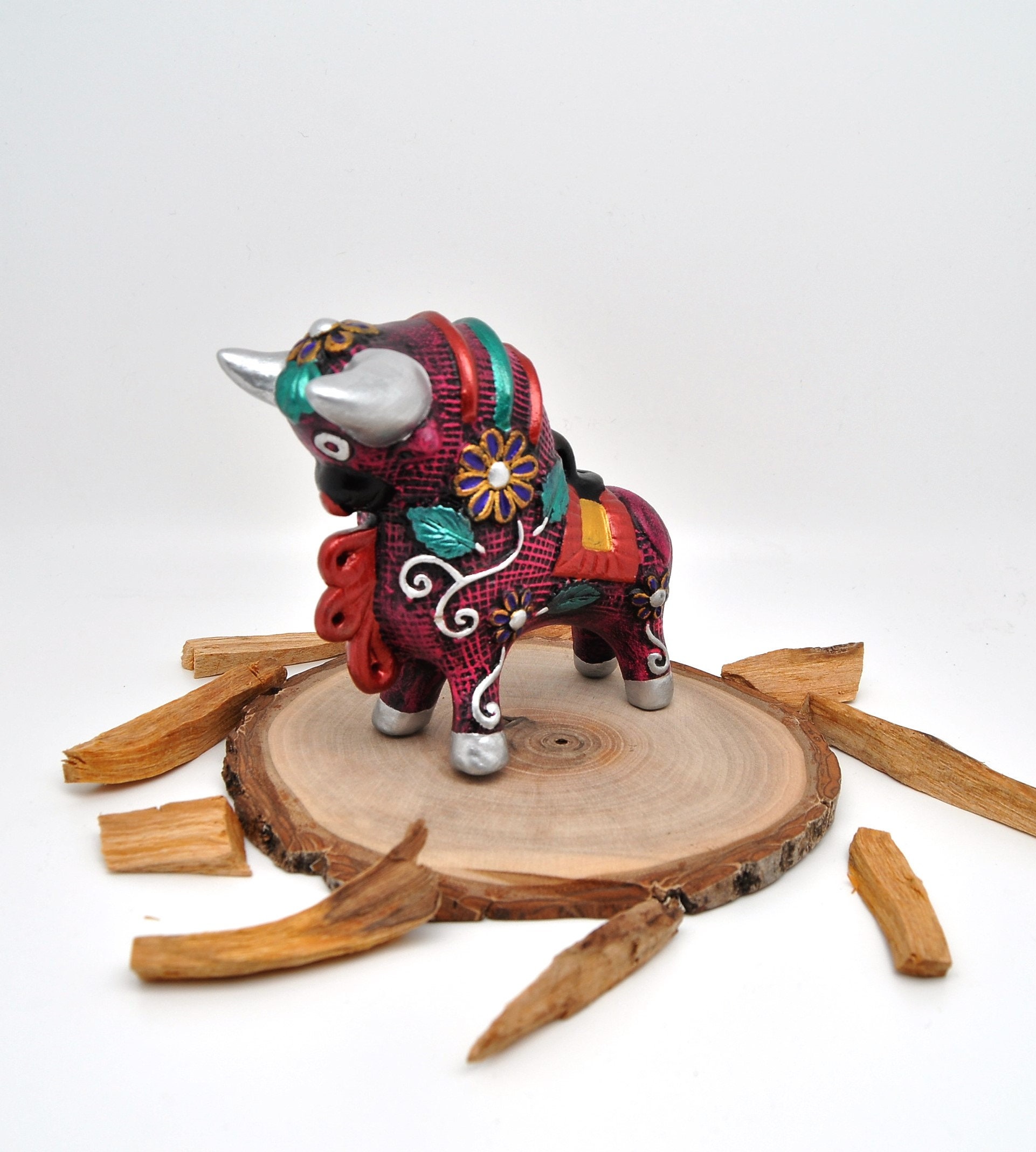 Torito De Pucará | Medium Pucara Bull | Hand-painted Peruvian Ceramic ...
