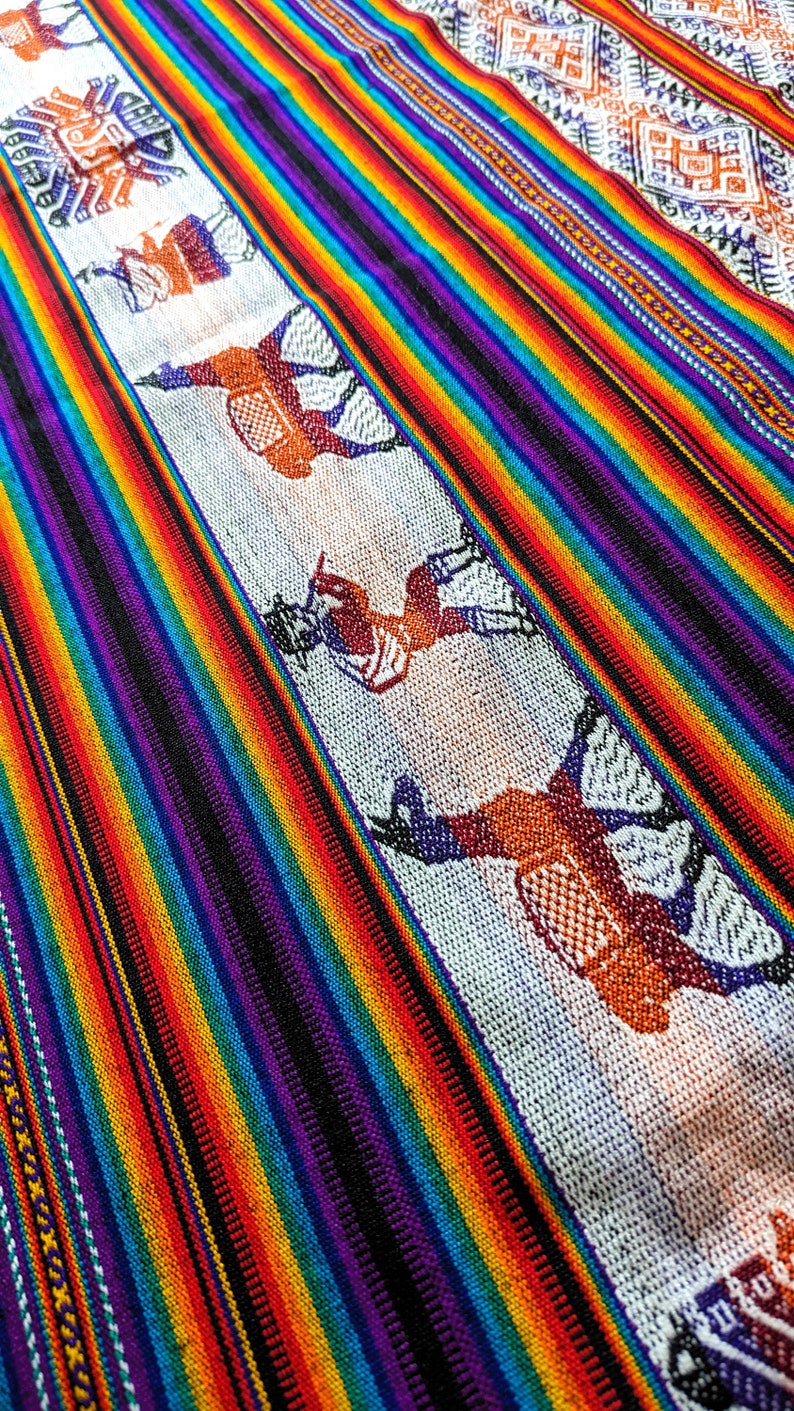 Inca Peruvian Fabrics - Peasant Motifs & Gods of Pre-inca Chavin ...