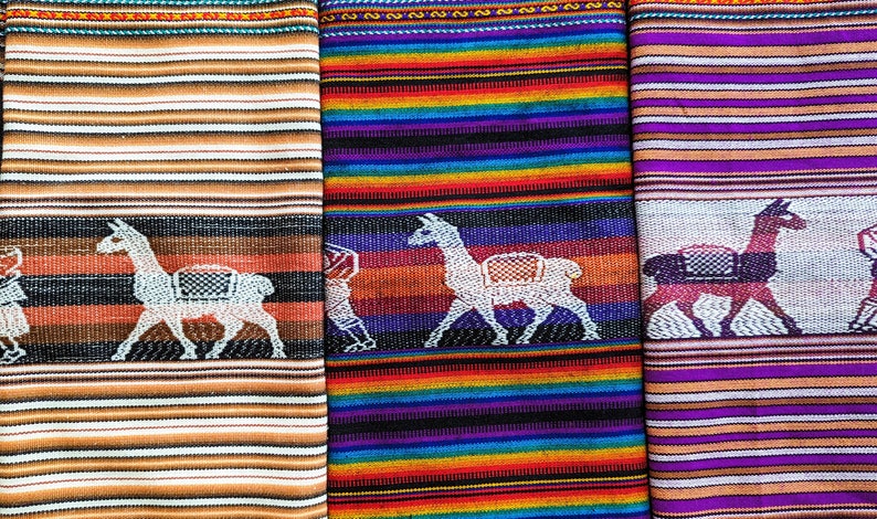 Inca Peruvian Fabrics - Peasant Motifs & Gods of Pre-inca Chavin ...