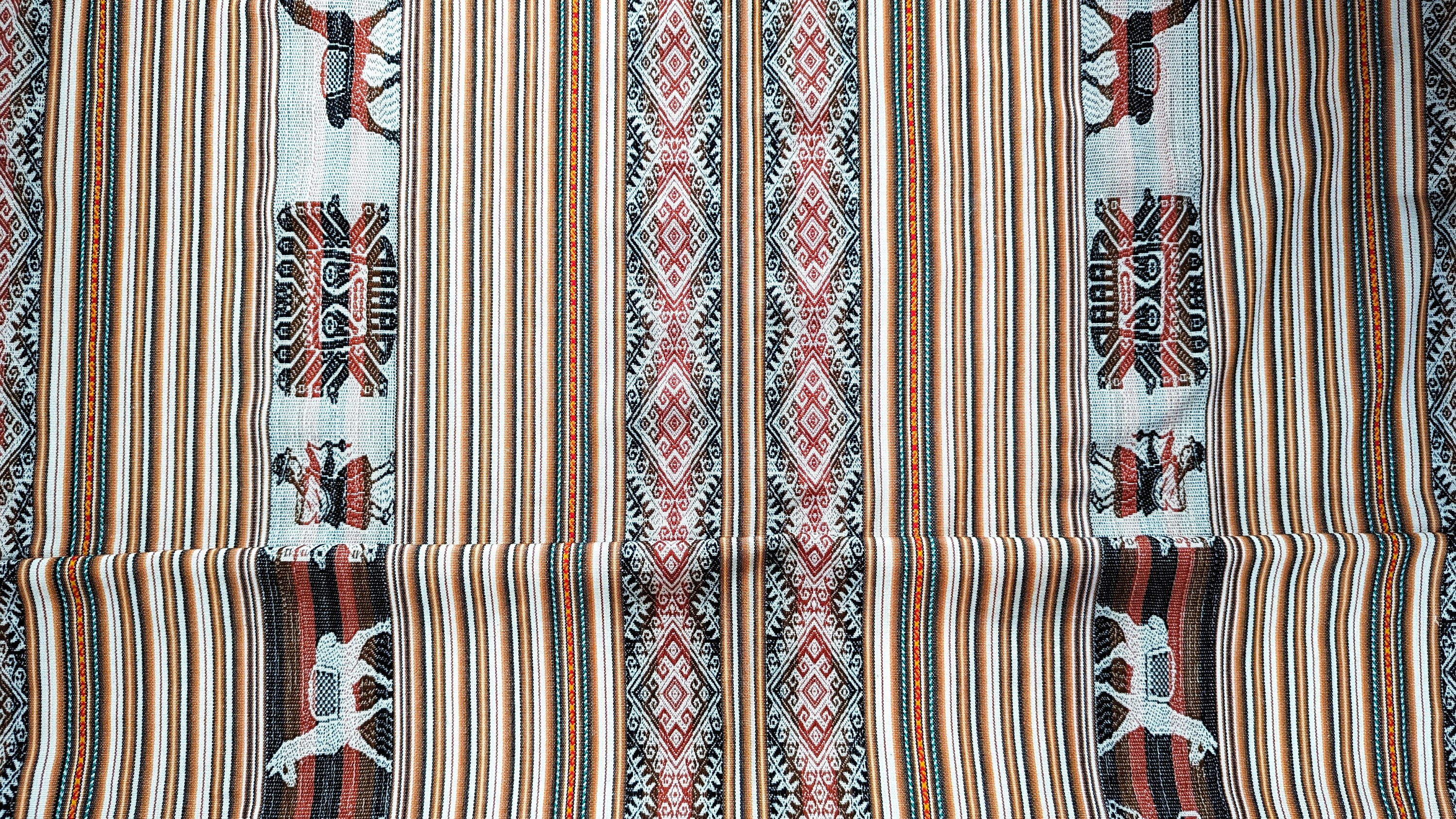 Inca Peruvian Fabrics - Peasant Motifs & Gods of Pre-inca Chavin ...