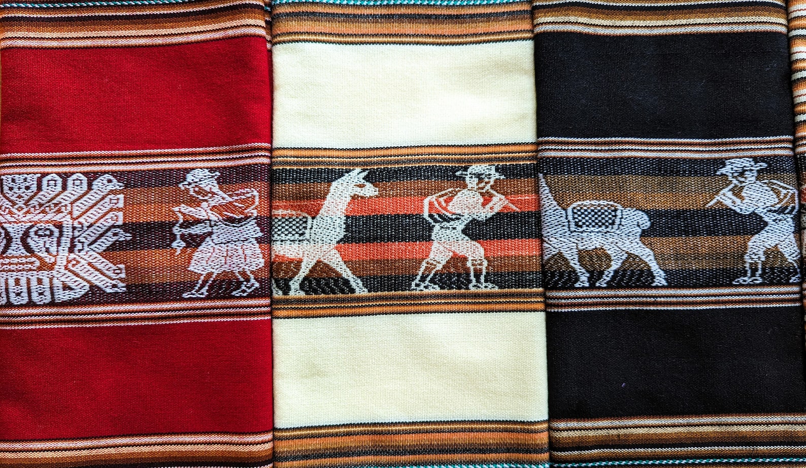 Inca Peruvian Fabrics - Peasant Motifs & Gods of Pre-inca Chavin ...