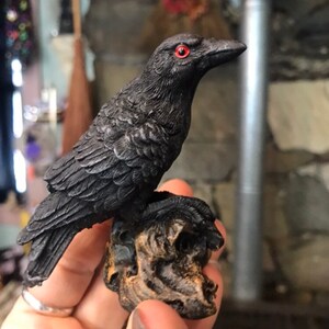 Altar Crow/raven Statue - Etsy