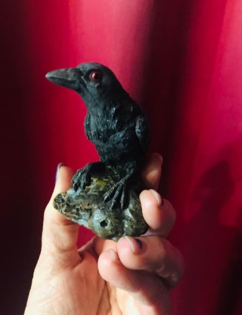 Altar Crow/raven Statue - Etsy
