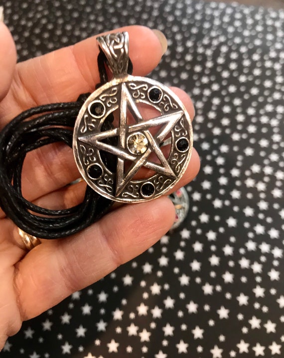 Pentacle Magick Amulet Black&white Power | Etsy