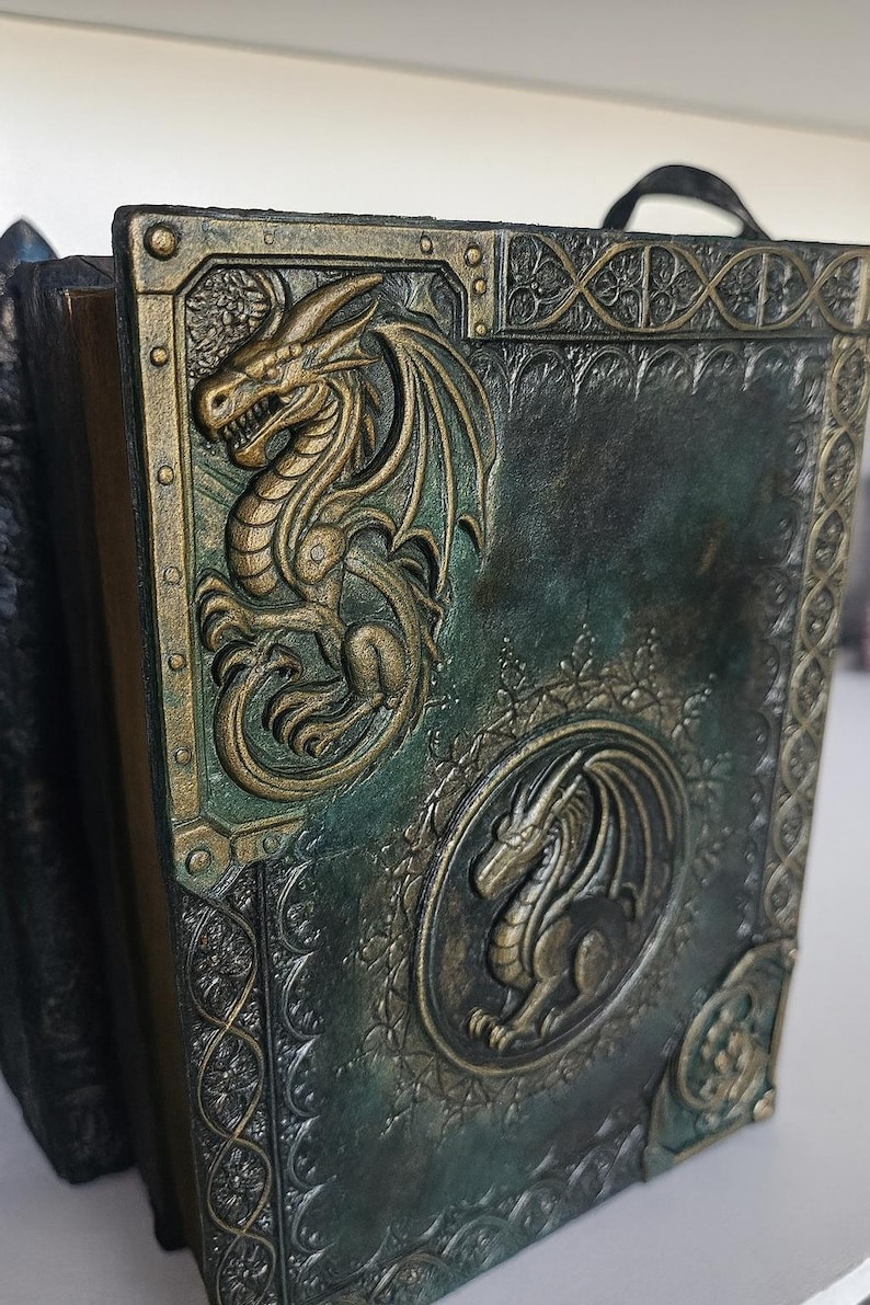 Gothic Tracery Book Corners — Cathedral Filigree Relic Set (8 Corners ...