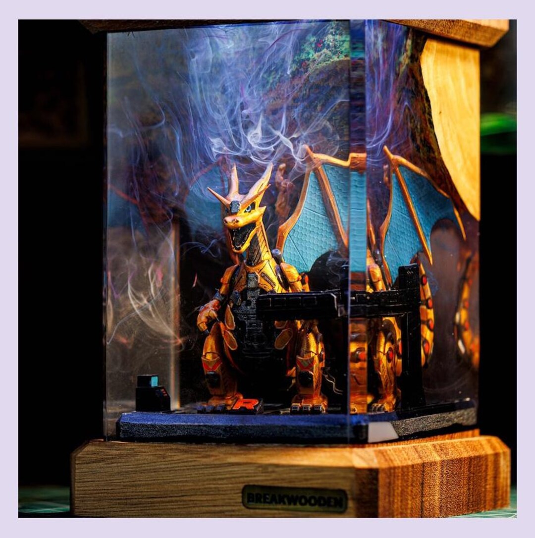 MECHA CHARIZARD Resin Lamp, Custom Anime Diorama Night Light, Easter ...