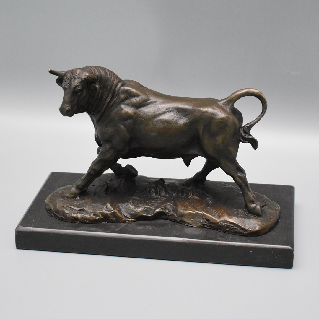 Bull Sculpture Bronze on Marble Base, Realistic Bull Figurine, Great ...