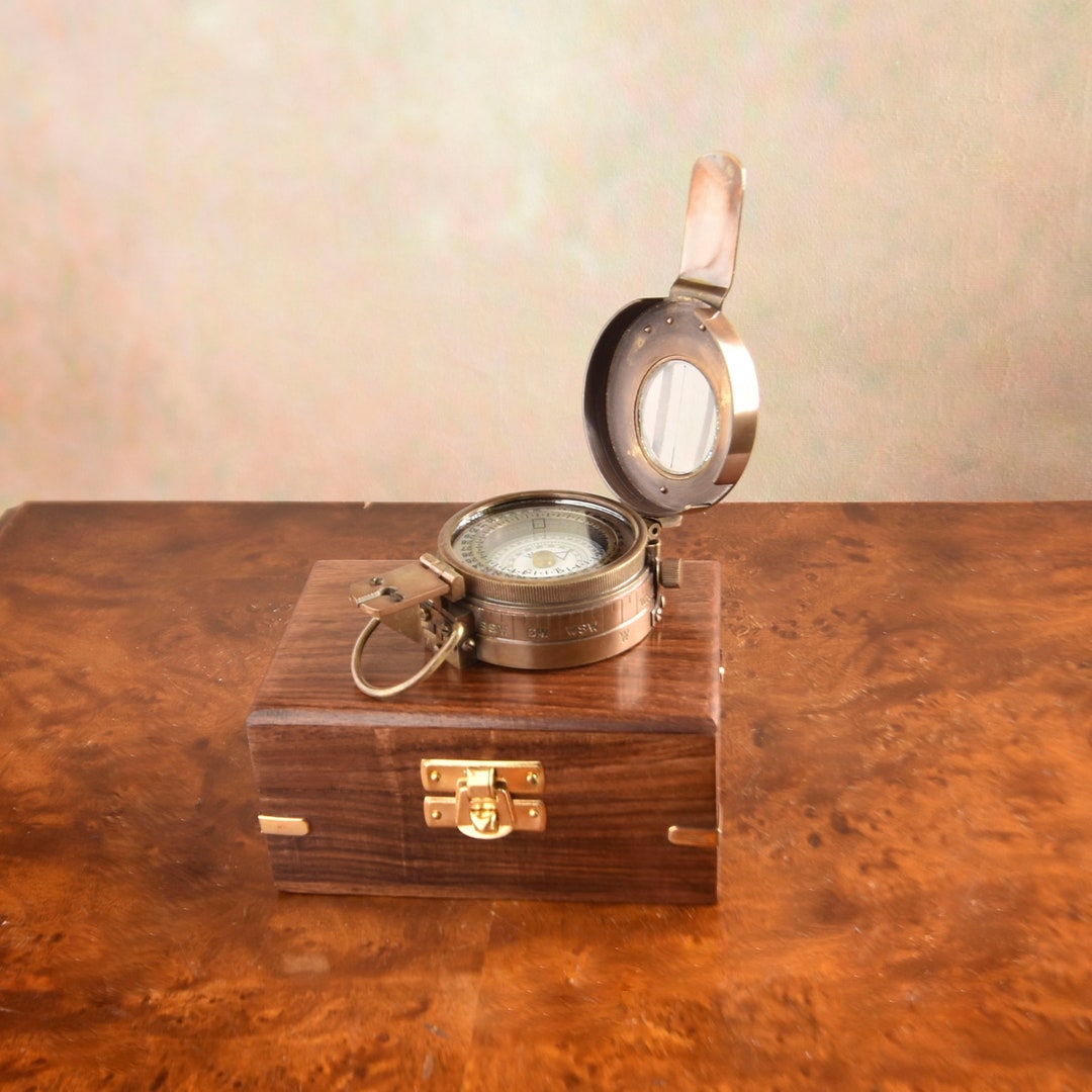 Vintage Style Brass Compass in Wooden Gift Box Nautical Sailing ...