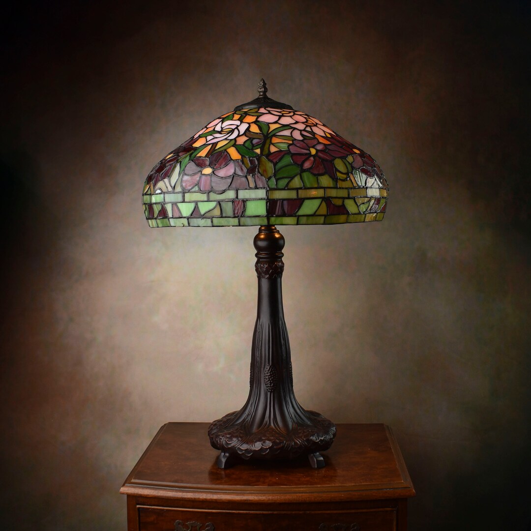 Amazing Stained Glass Lamp, Tiffany Style Table Lamp, Large Living Room ...