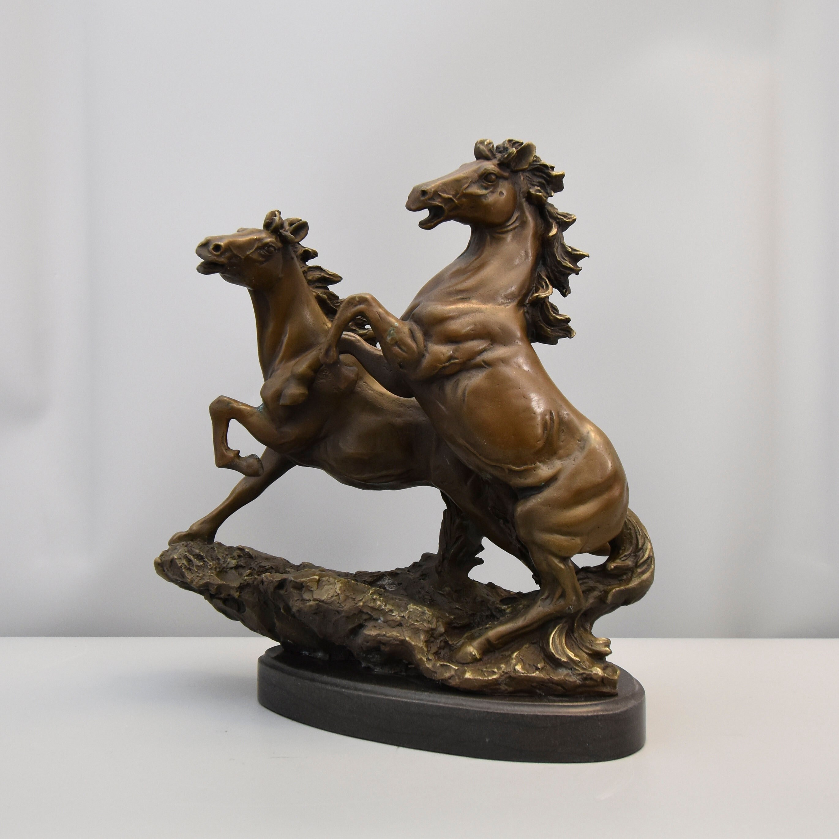 Rolling Rock Horse Statue for sale| 41 ads for used Rolling Rock Horse ...