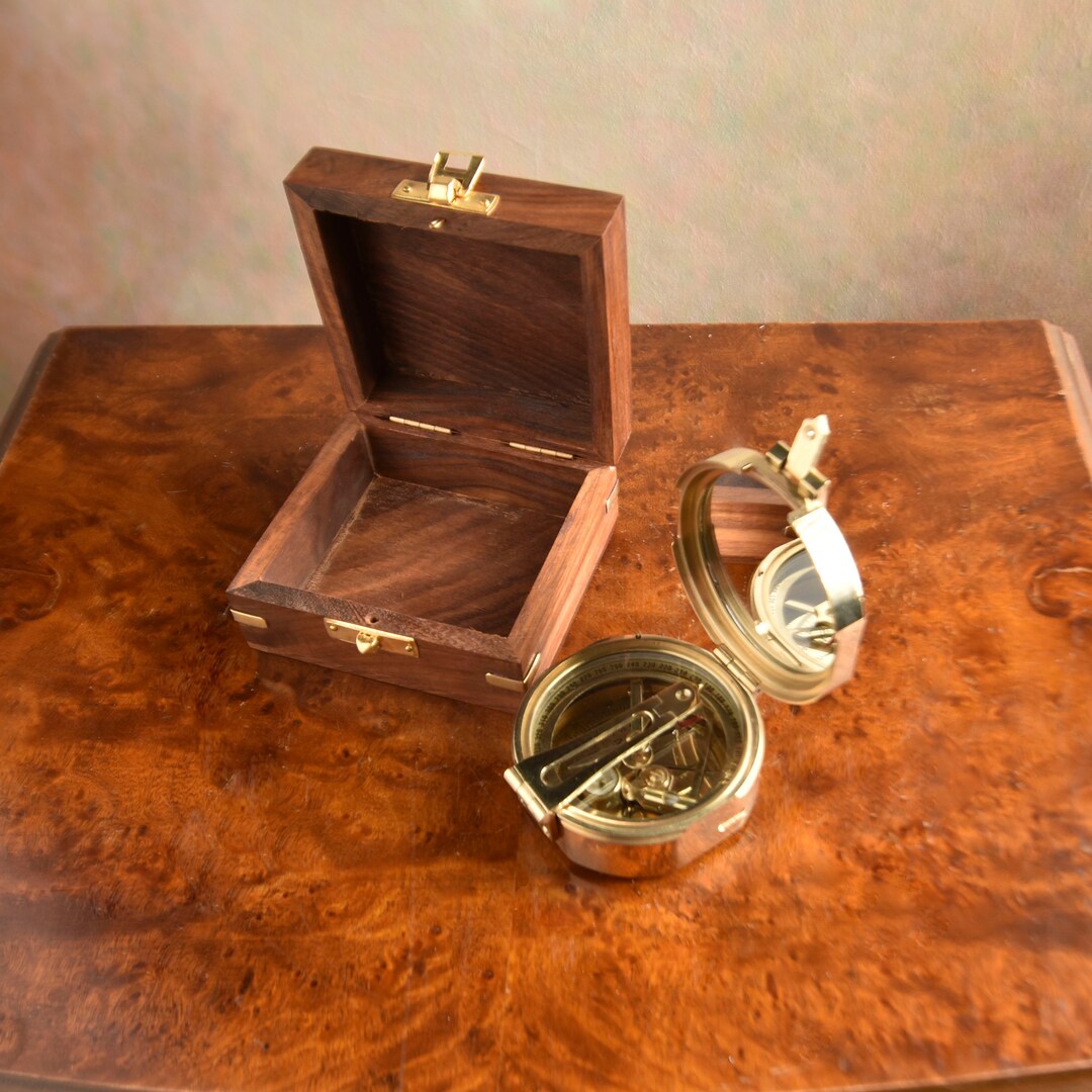 Vintage Style Brass Compass in Wooden Gift Box Nautical Sailing ...