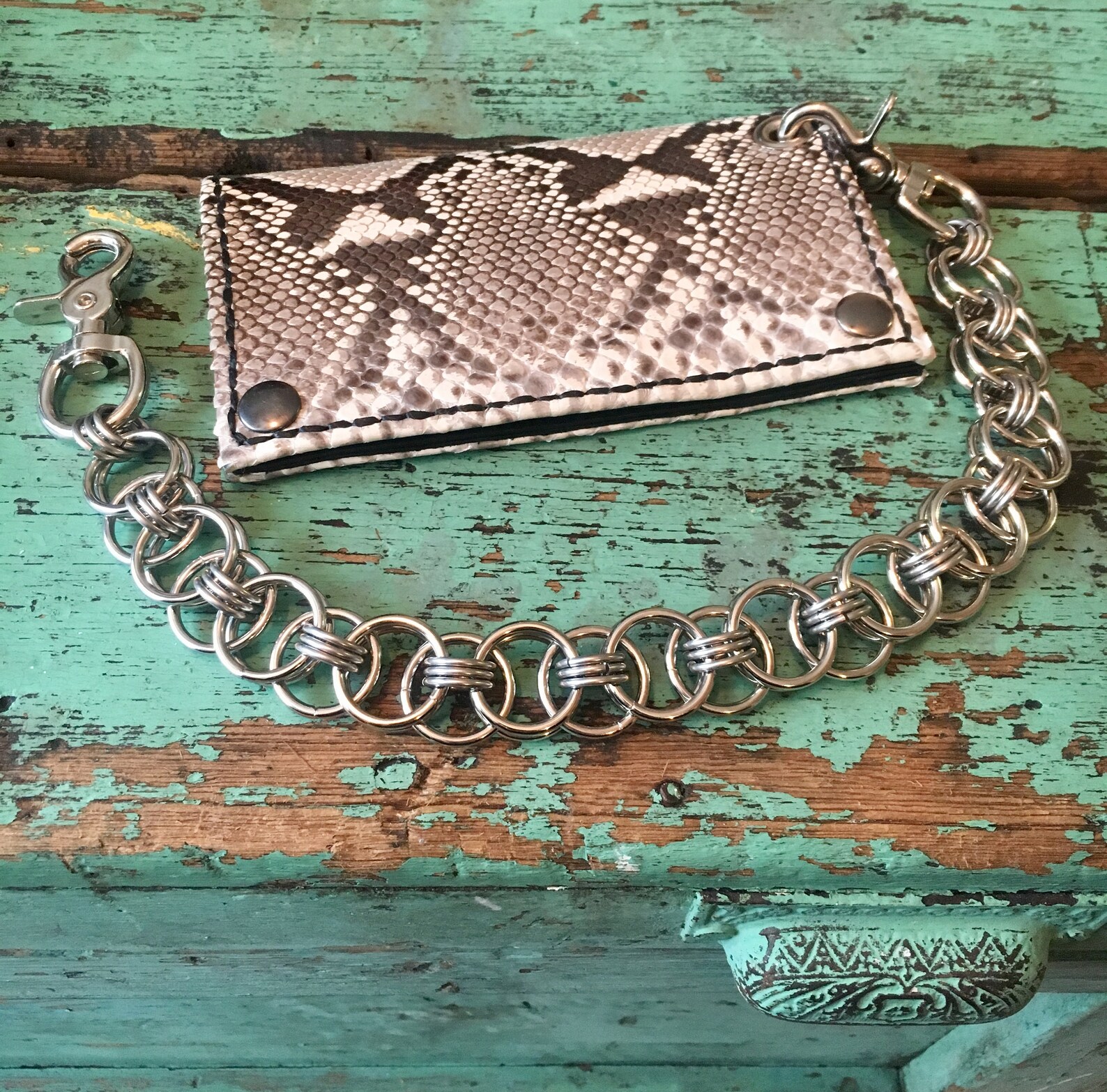 HANG LOOSE (helm Chainmaille Weave) Wallet Chain - Etsy