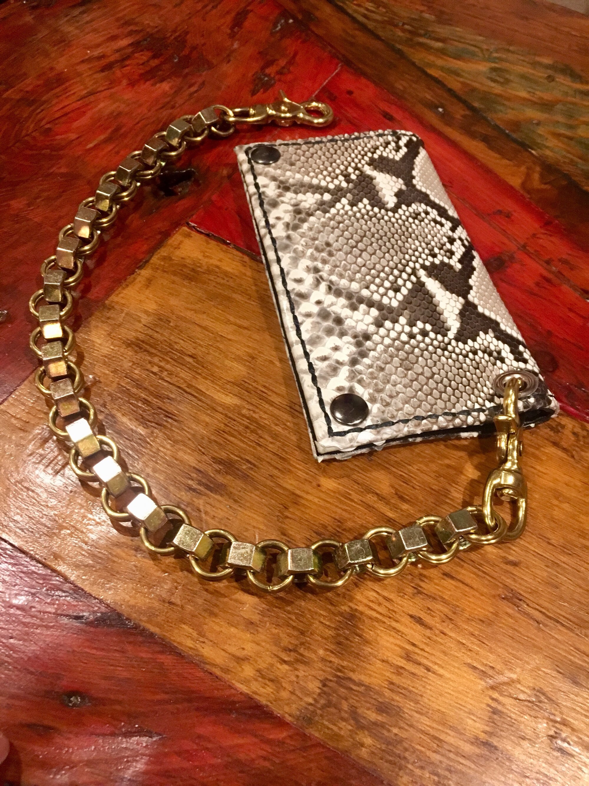 NUTS OF BRASS Wallet Chain - Etsy