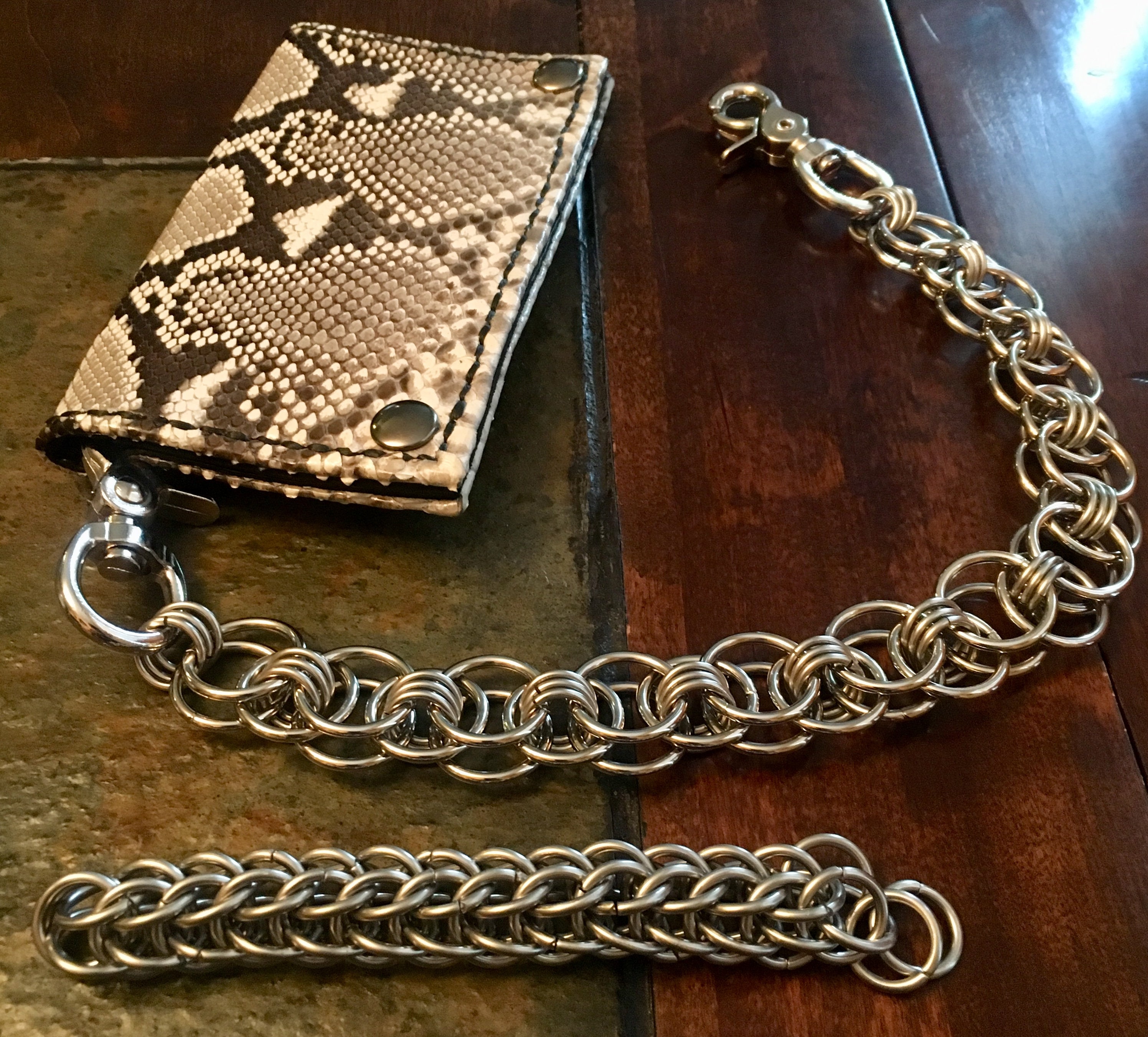 HANG LOOSE (helm Chainmaille Weave) Wallet Chain - Etsy