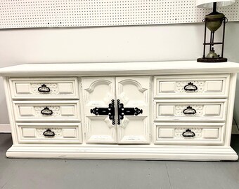 Hand Painted Dresser - Etsy