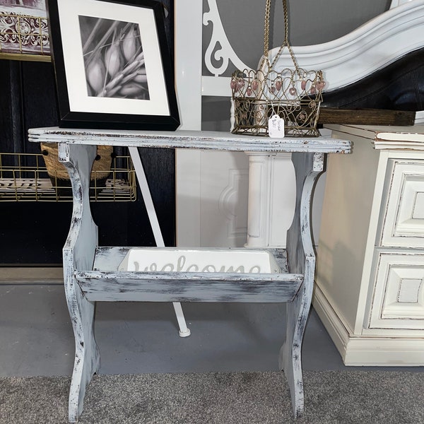 Rustic End Table - Etsy