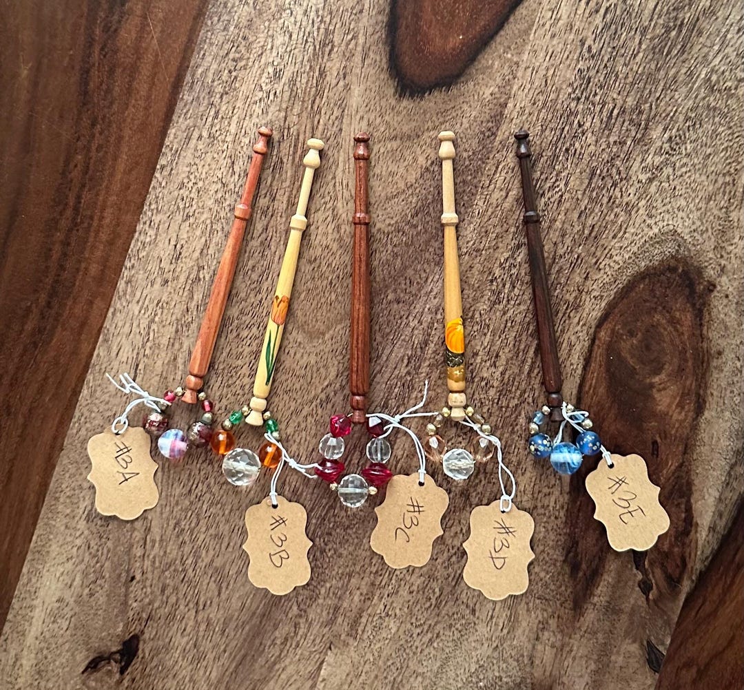 Springett Midlands or English Bobbins Priced per Bobbin 12.50 Each ...