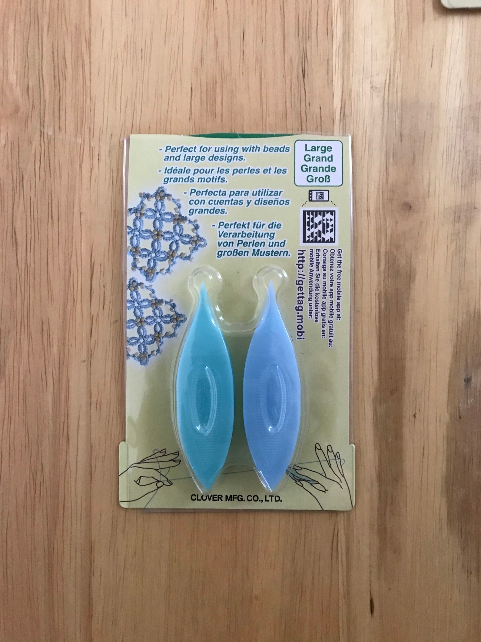 Tatting Shuttles - 9.00 - 12.50 Each Clover Large 2 Pack or Clover ...