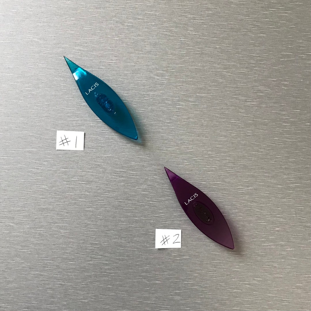 Tatting Shuttles 4.00 - Large Plastic Tatting Shuttle Approx 3 Inches W ...