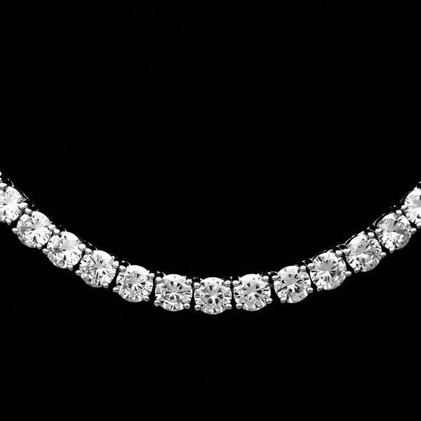 Graduated Diamond Necklace - Etsy