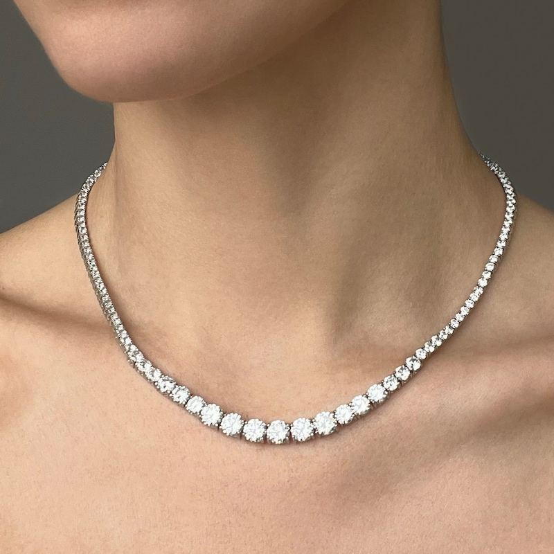 Graduated Diamond Necklace - Etsy