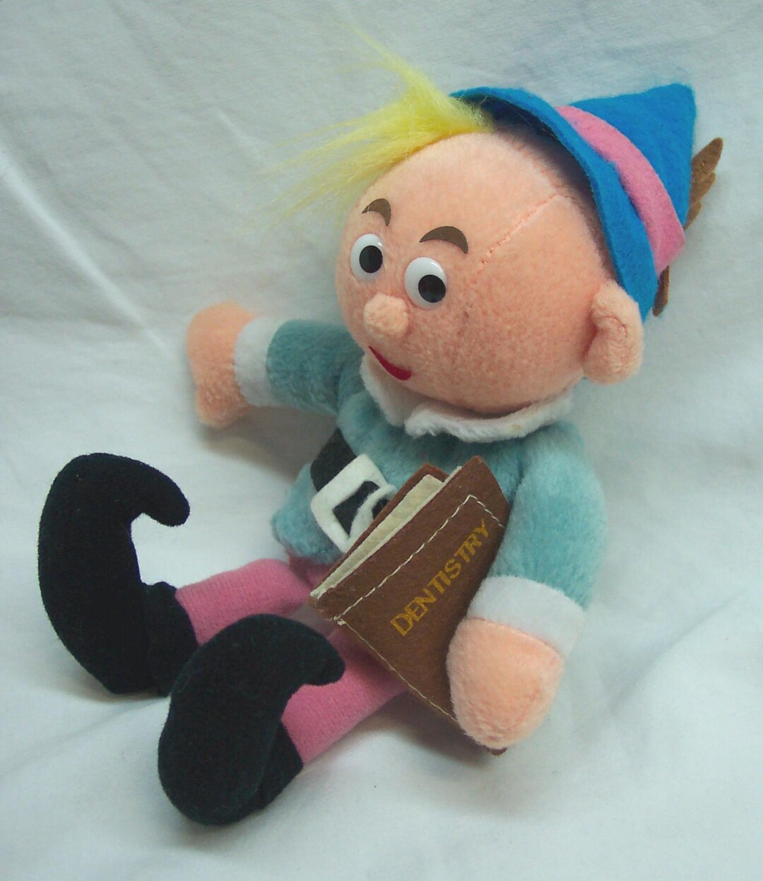 Rudolph the Red Nosed Reindeer the Island of the Misfit Toys Hermie Elf ...