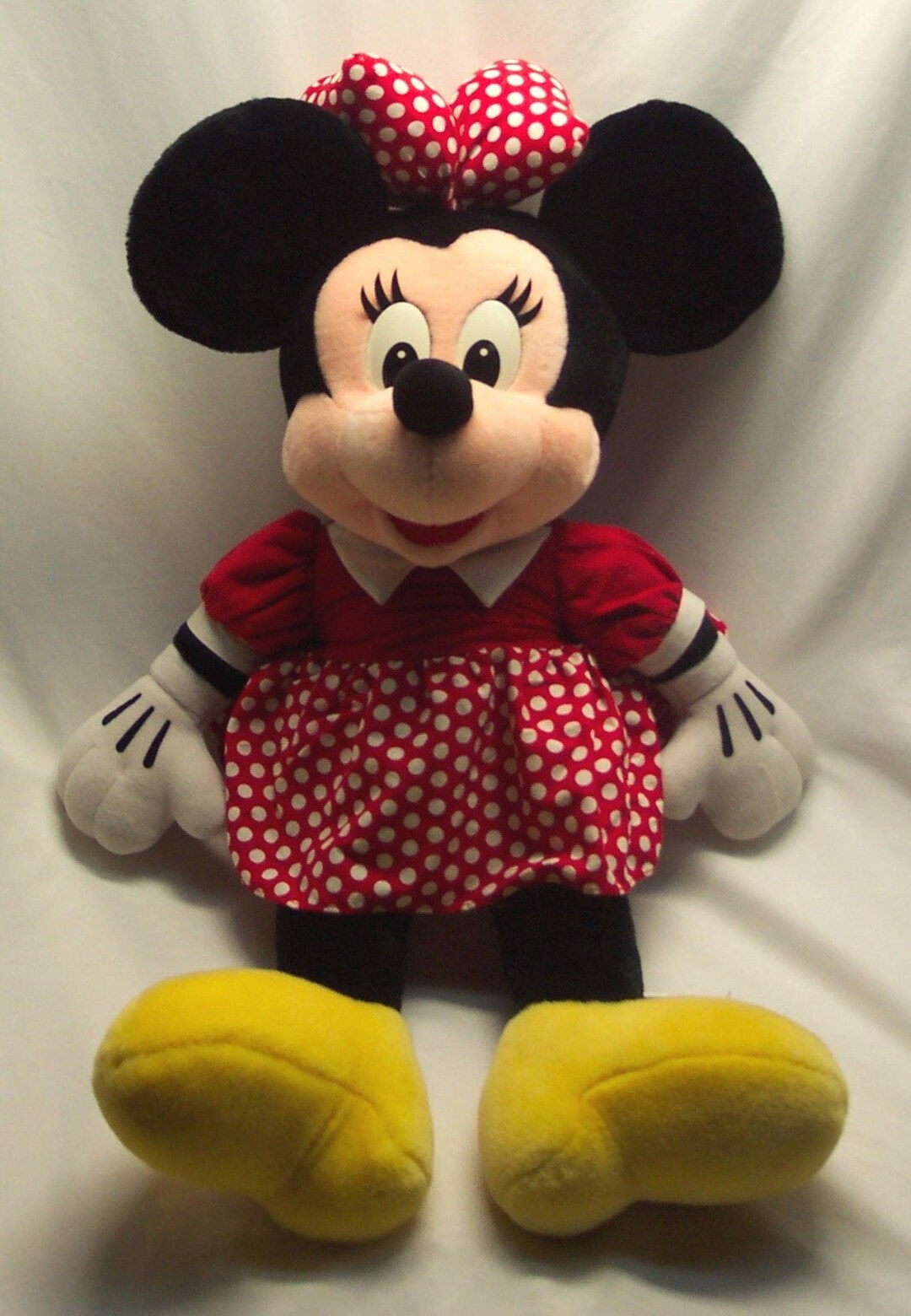 Vintage Walt Disney Store Large Jumbo MINNIE MOUSE 26" Plush Stuffed ...